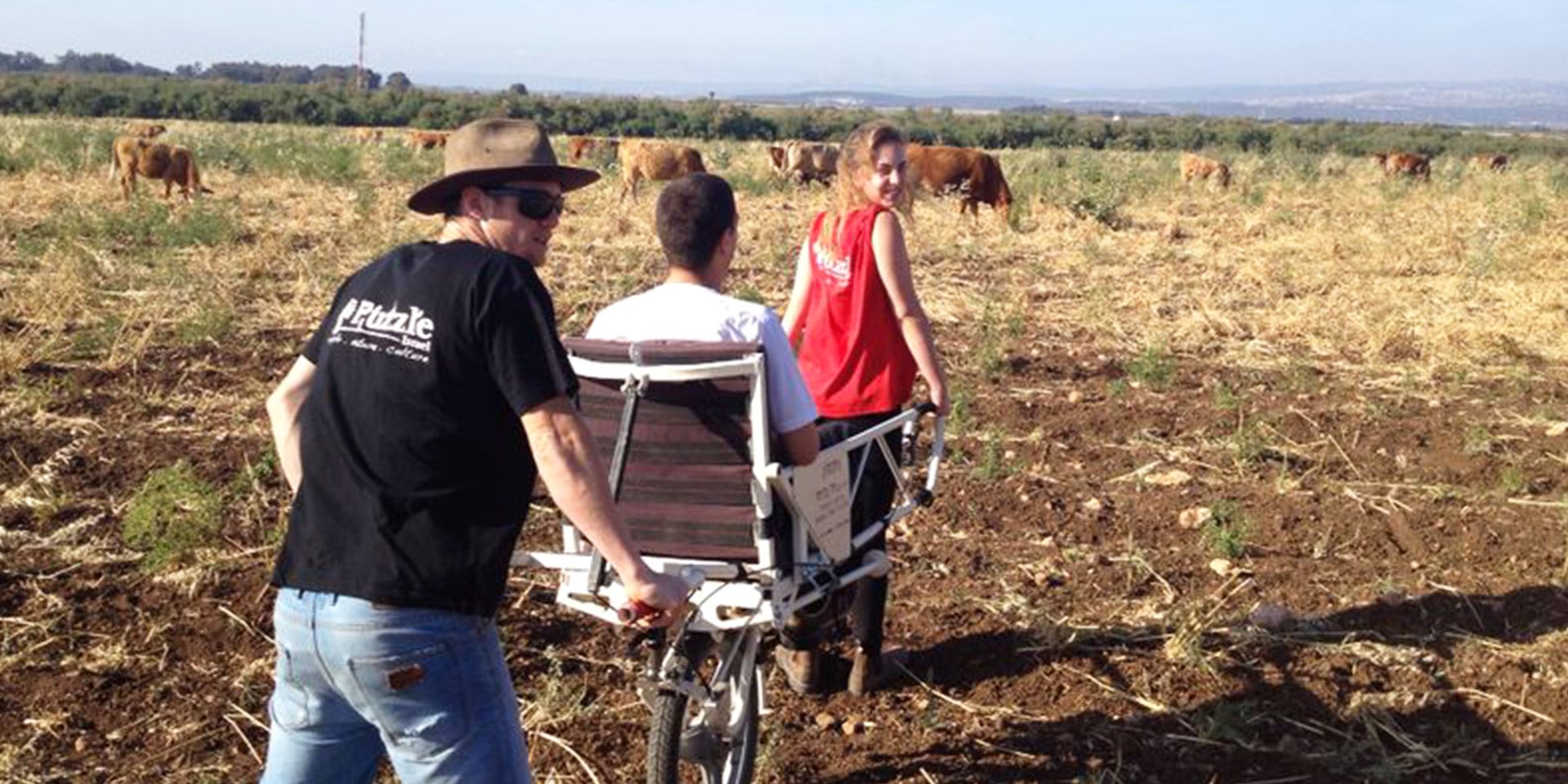 Giving Back - Puzzle Israel